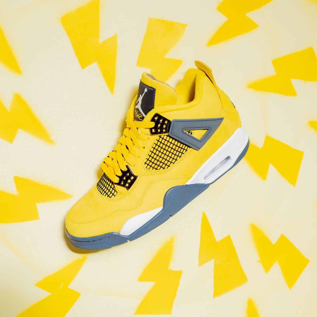 Air Jordan 4 Retro 'Lightning'